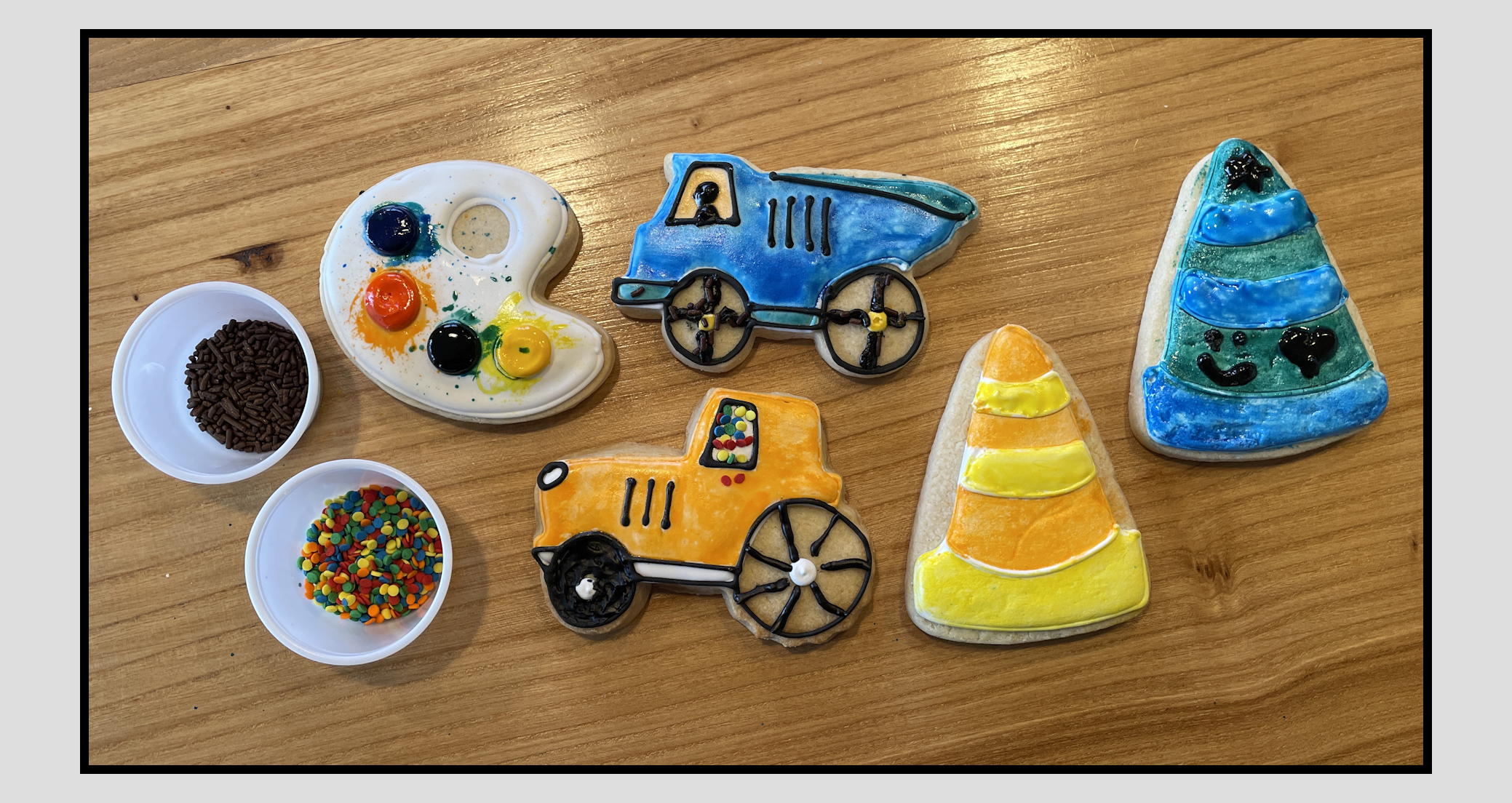 Play With Your Food with The "Color My Cookie" Decorating Kit! from ...